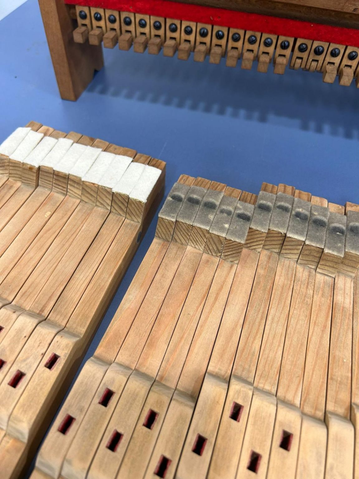 Restauración, Reparación y afinación de pianos – Mortesa Pianos